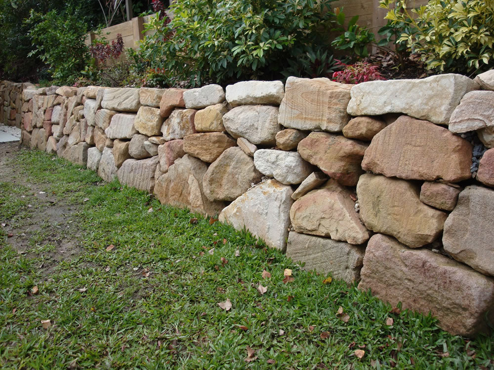 Rock Retaining Wall Builders | Gold Coast | Free On Site Quotation ...