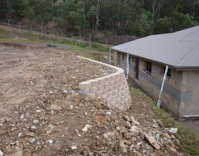 Hardwood And Link Block Retaining Wall Installation In New Gold Coast