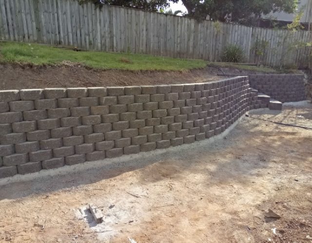 Adbri Windsor Concrete Block Wall with Paver Steps in Benowa, Gold ...