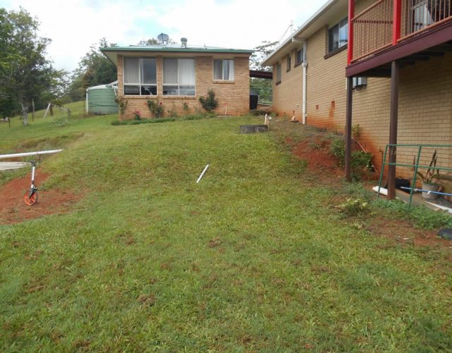 Random Sandstone Boulder Retaining Wall in Tallebudgera Valley – Gold ...