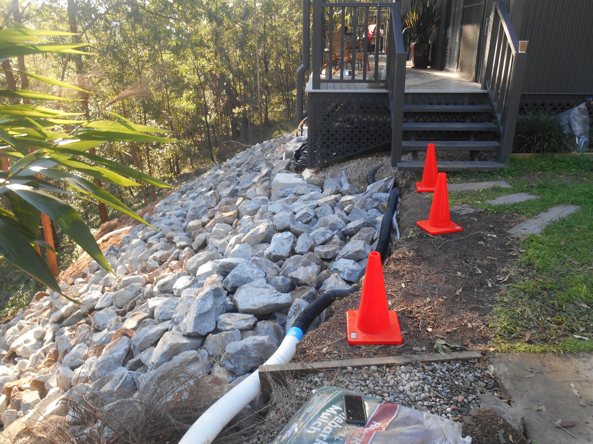 Retaining Wall Gold Coast – Rock Armour Stabilization in Tallai – Gold ...