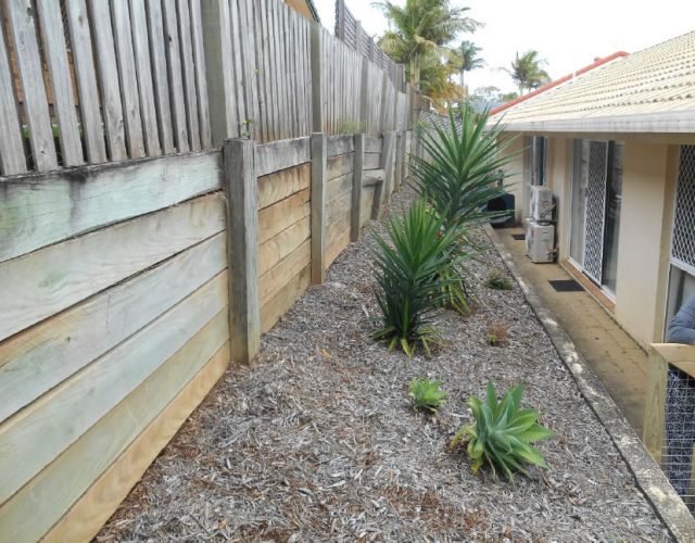 Stone Masonry Wall with Bush Rock in Gold Coast – Gold Coast Retaining ...